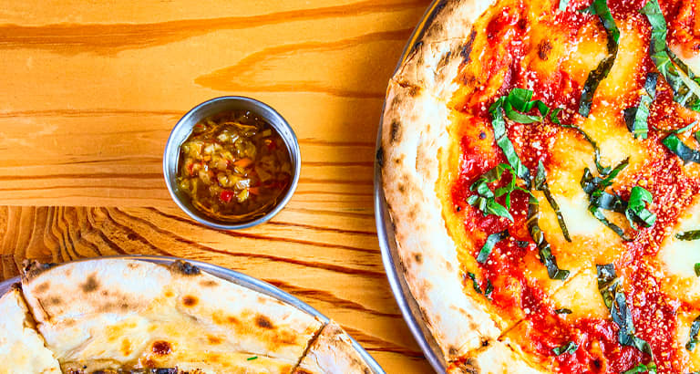 Treehouse Chicago Pizza-Making and Wine Experience - Chicago | Fever