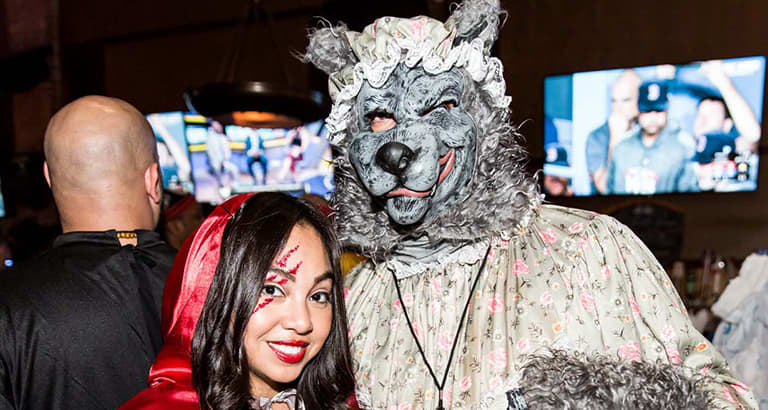 Dallas Zombie Crawl - Halloween Bar Crawl | Fever
