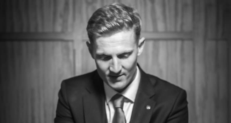 Modern Magic Show with Jake Banfield - London | Fever