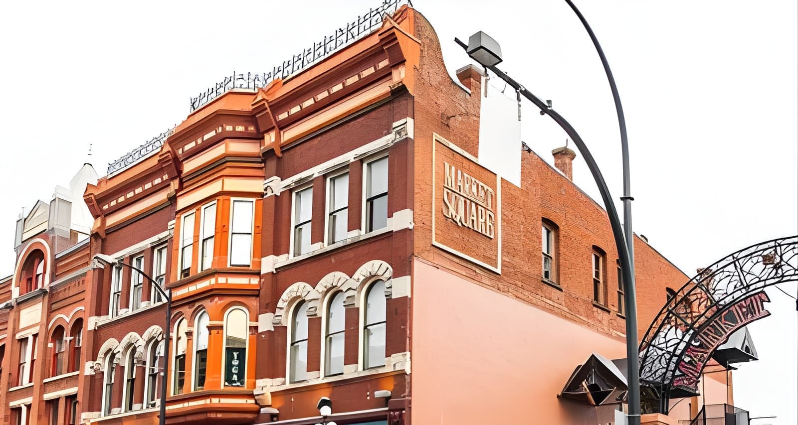 2-Hour Victoria Highlights Private Walking Tour (Victoria) Tickets | Fever