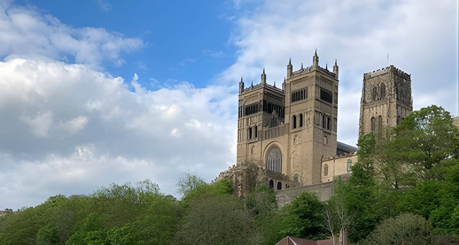 Durham’s Landmarks and Legends: A Self-Guided Audio Tour (Middlesbrough ...