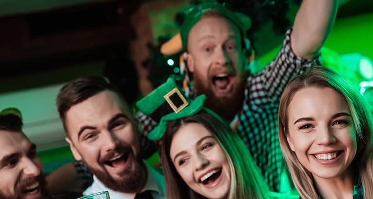 St. Patrick's Day Rooftop Party (2 For 1 Drinks) - New York | Fever