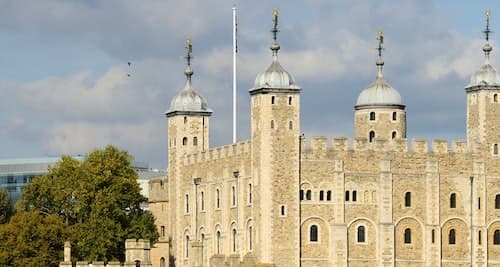 Early-Access Tower of London: Complete Tour with Crown Jewel & Opening ...