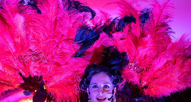 Maxime Cabaret Show: The Ultimate Cabaret Dinner Experience - Lisboa ...
