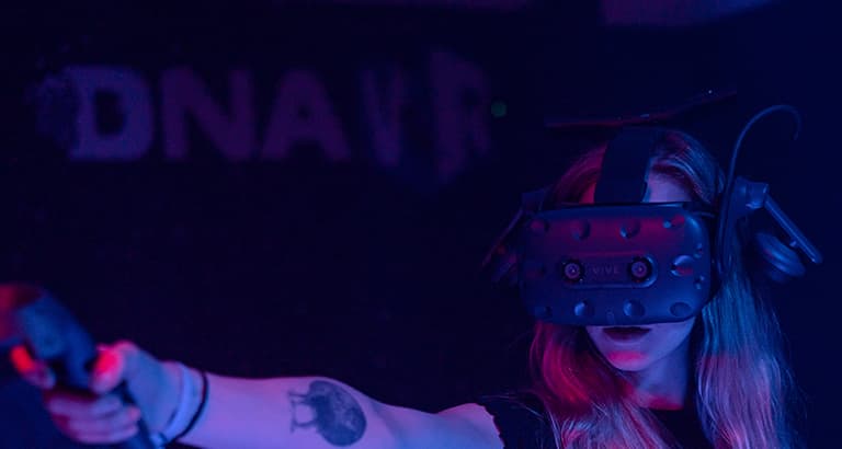 Virtual Reality Arcade or Free Roaming at DNA VR - London | Fever