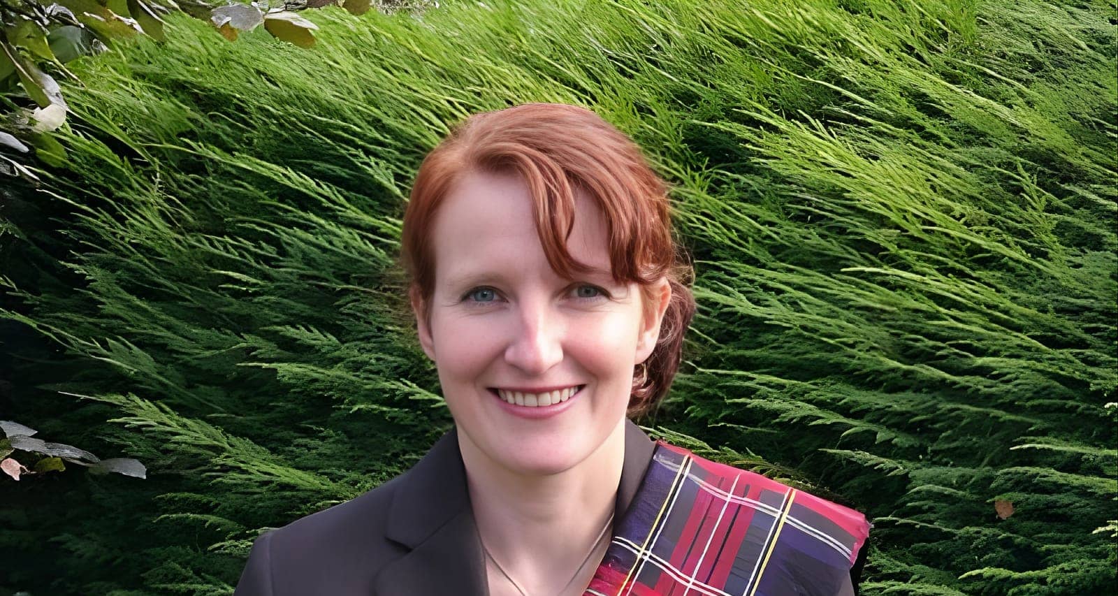 Helen's Highs and Hidden Lows Tour (Edinburgh) Tickets | Fever