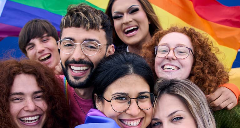 Denver Official Pride Bar Crawl - Tickets | Fever