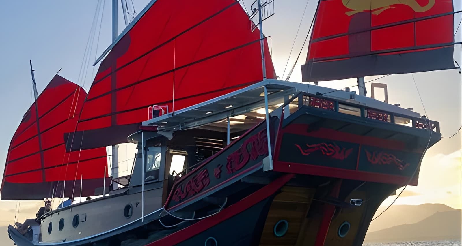 Shaolin Sunset Sailing Aboard Authentic Chinese Junk Boat (Port Douglas ...