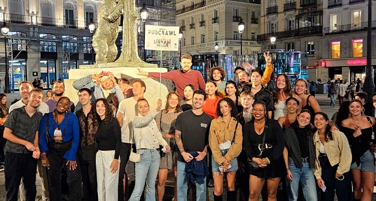 Entradas Pub Crawl: Tour de bares + entrada a discoteca - Madrid | Fever