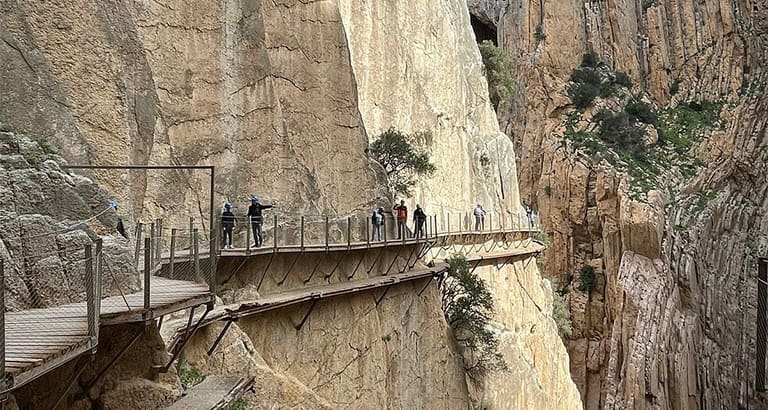 Entradas Visita Guiada al Caminito del Rey + Autobús Lanzadera | Fever