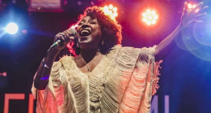Rosa Marya Colin In Blues - Rio de Janeiro | Fever