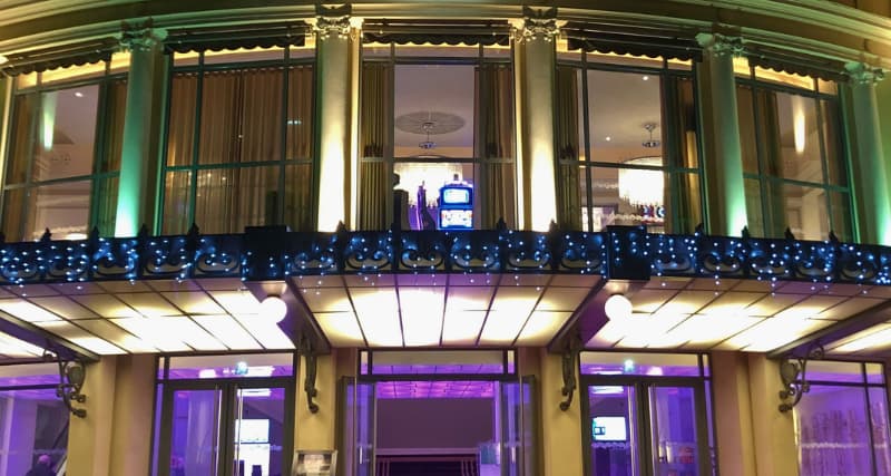 Ciné Java: films on the beach and live concerts - Nice - Tickets | Fever