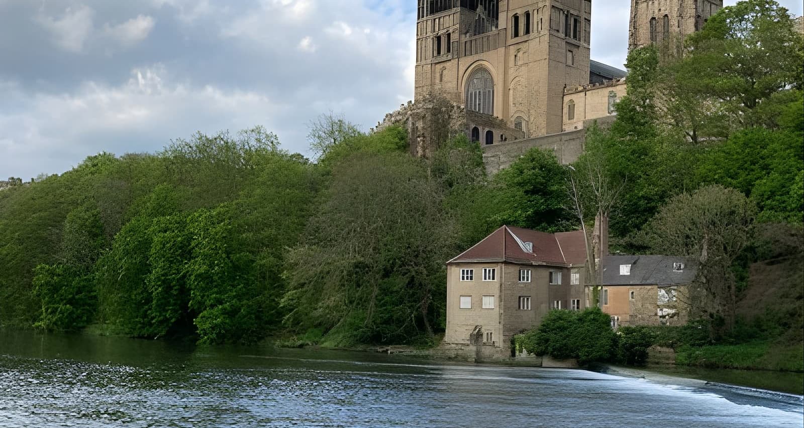 Durham’s Landmarks and Legends: A Self-Guided Audio Tour (Middlesbrough ...