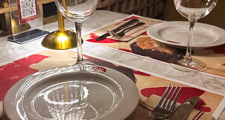 Entradas Menu Signature with Iconic Sauce | Fever