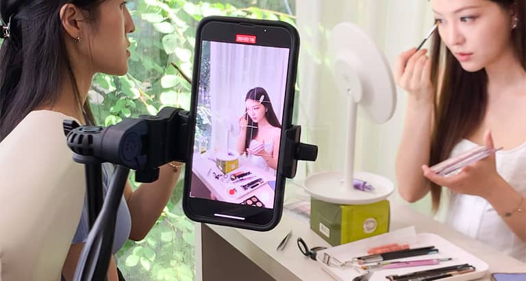 HAUM: Personalized K-Beauty Makeup Class Tickets - Seoul | Fever