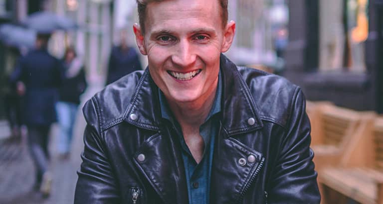 Modern Magic Show with Jake Banfield - London | Fever