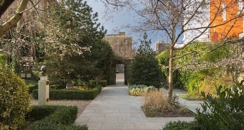 Early Access: Book of Kells & Dublin Castle Tour Tickets | Fever