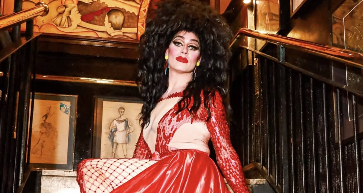 Drag Queen Power Ballads with Vanity von Glow - London | Fever
