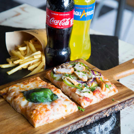 ¡Pizza al cuadrado, patatas y bebida en Pizzart! - Madrid | Fever