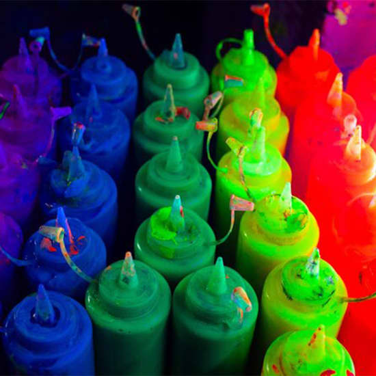 Glow in the Dark Splatter Paint Experience (Baltimore) Tickets | Fever