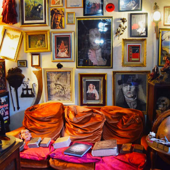 Sous les Pavés : Étrange soirée au Musée des Vampires - Paris | Fever